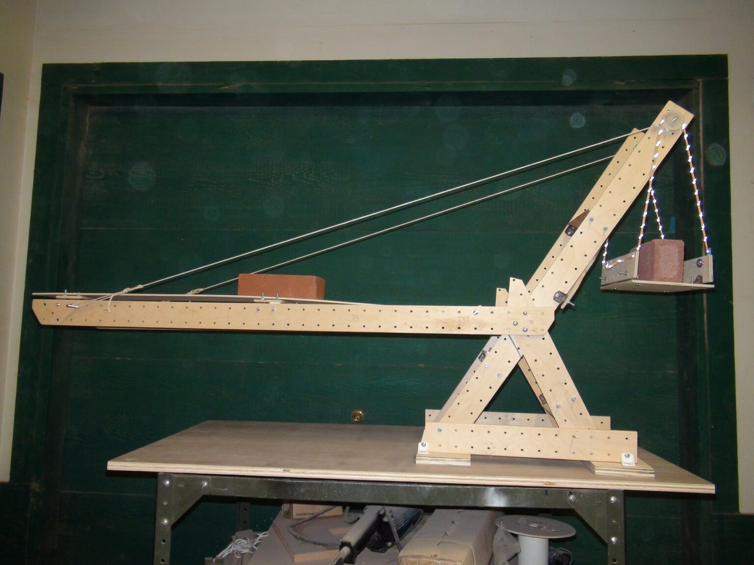 CABLE STAYED BRIDGES - hammerheadcranes.com